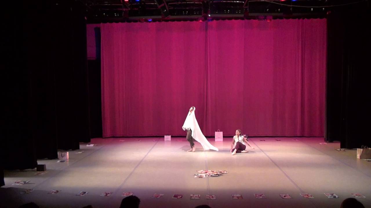 People Issues (Elizabeth Lentz-Hill and Kelly Ferris Lester) - YouTube