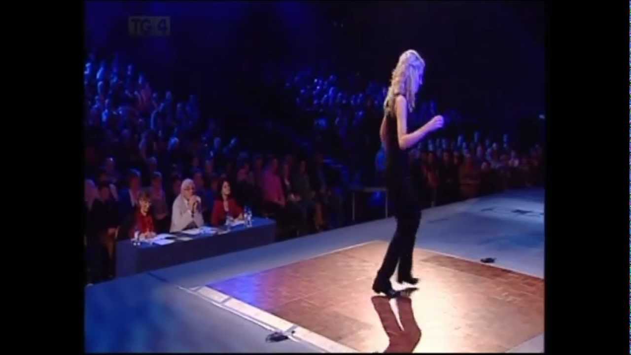 Sean Nós Dancing - Edwina Guckian - Oireachtas na Samhna 2012 - YouTube