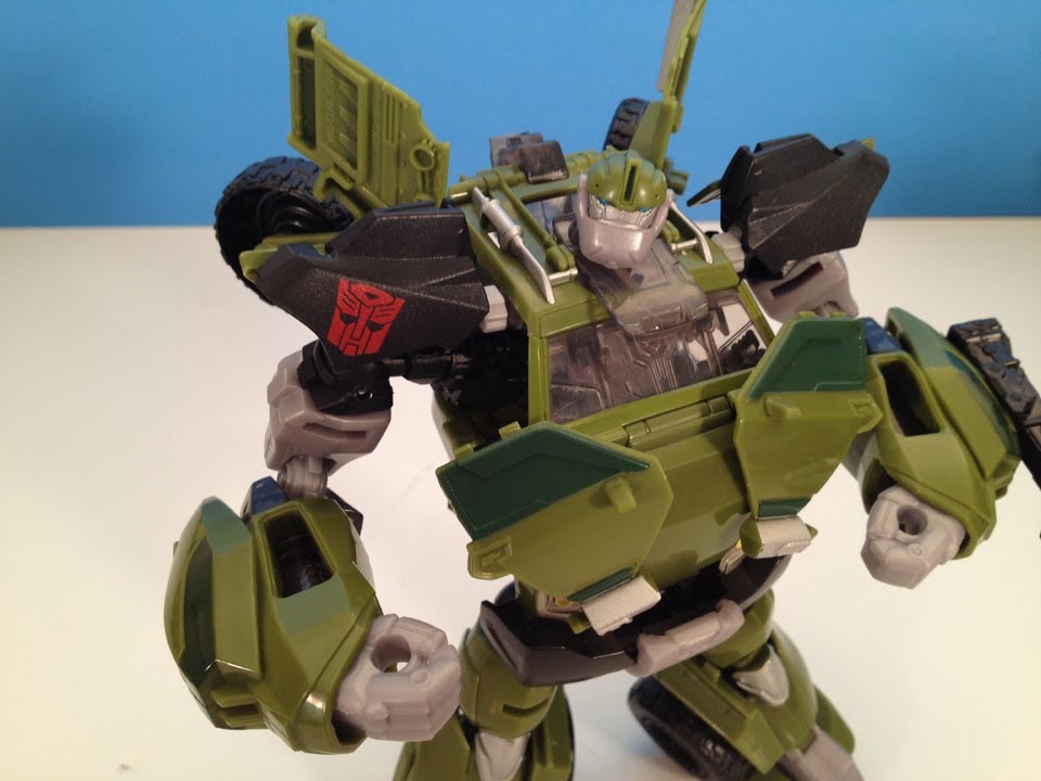TRANSFORMERS PRIME BULKHEAD - ROBOTS IN DISGUISE TOY REVIEW - YouTube