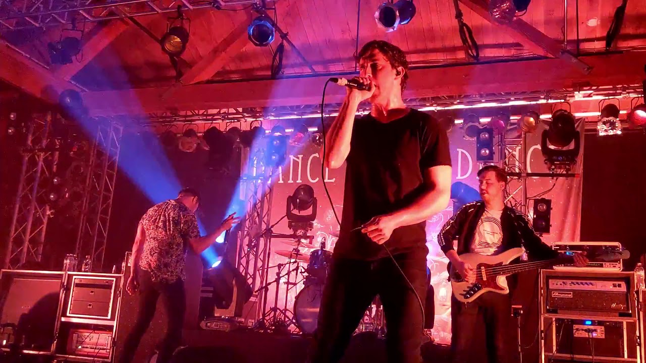Dance Gavin Dance - Flossie Dickey Bounce (Live) - YouTube