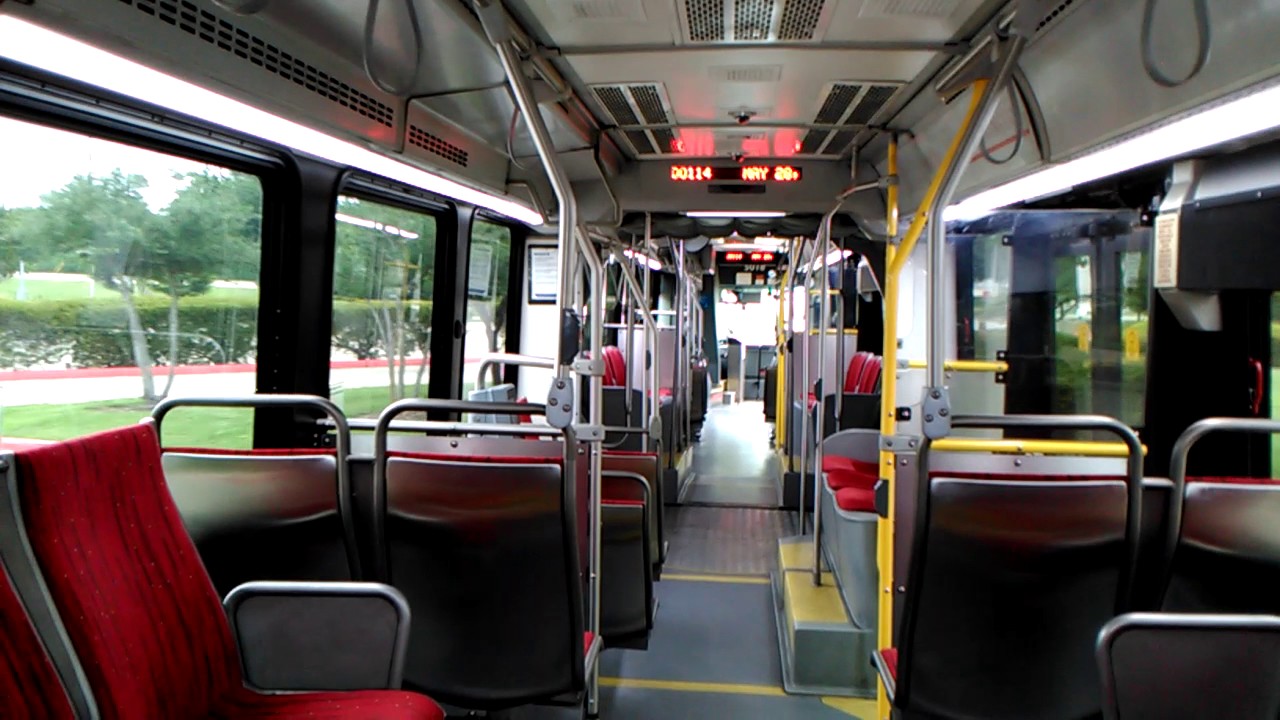 Austin Cap Metro Big Bus - YouTube