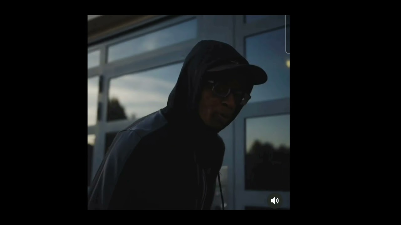 YAYA-Squid game(clip officiel) - YouTube