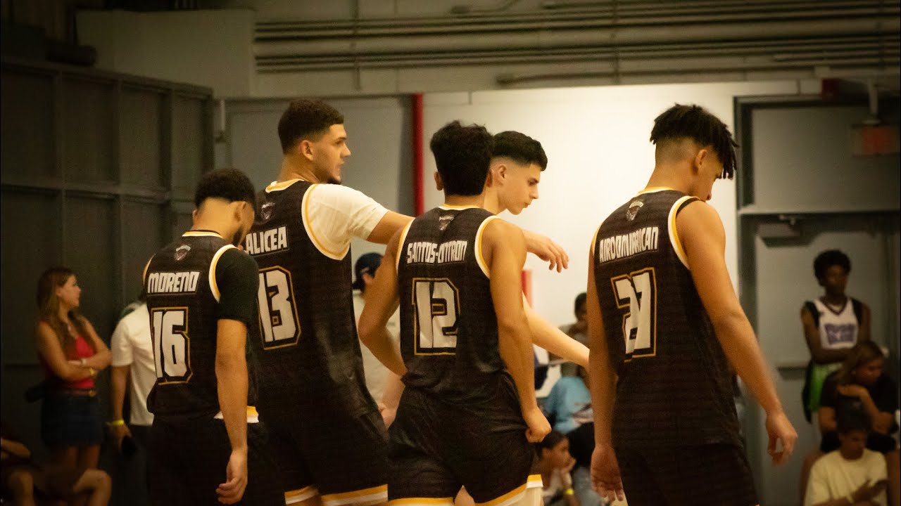 True Buckets vs Team Gameday | USBA Battle at the Beach - YouTube