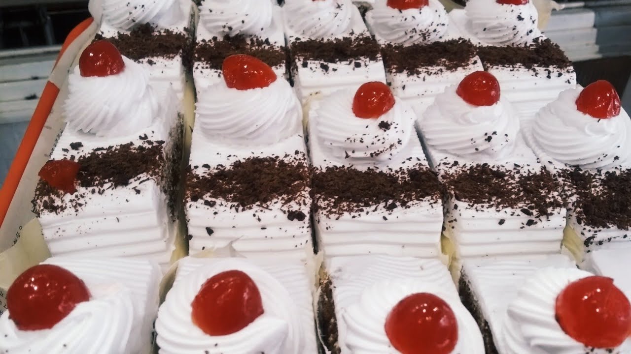 Butterscotch pastry and fruit pastry and pista cutting🥧🍰🍰 - YouTube