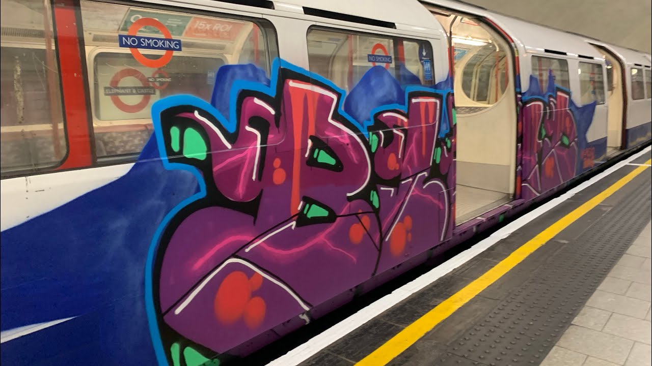 Bakerloo line graffitied unit 3549 departing Elephant and Castle - YouTube