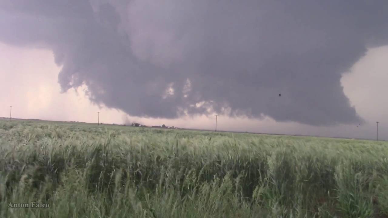 Multiple Tornadoes. Multi-Vortex At End. May 24th, 2016. Dodge City ...