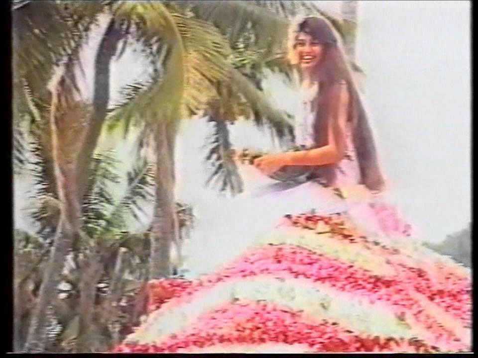 Cook Islands music - Tamaine no Rarotonga - YouTube