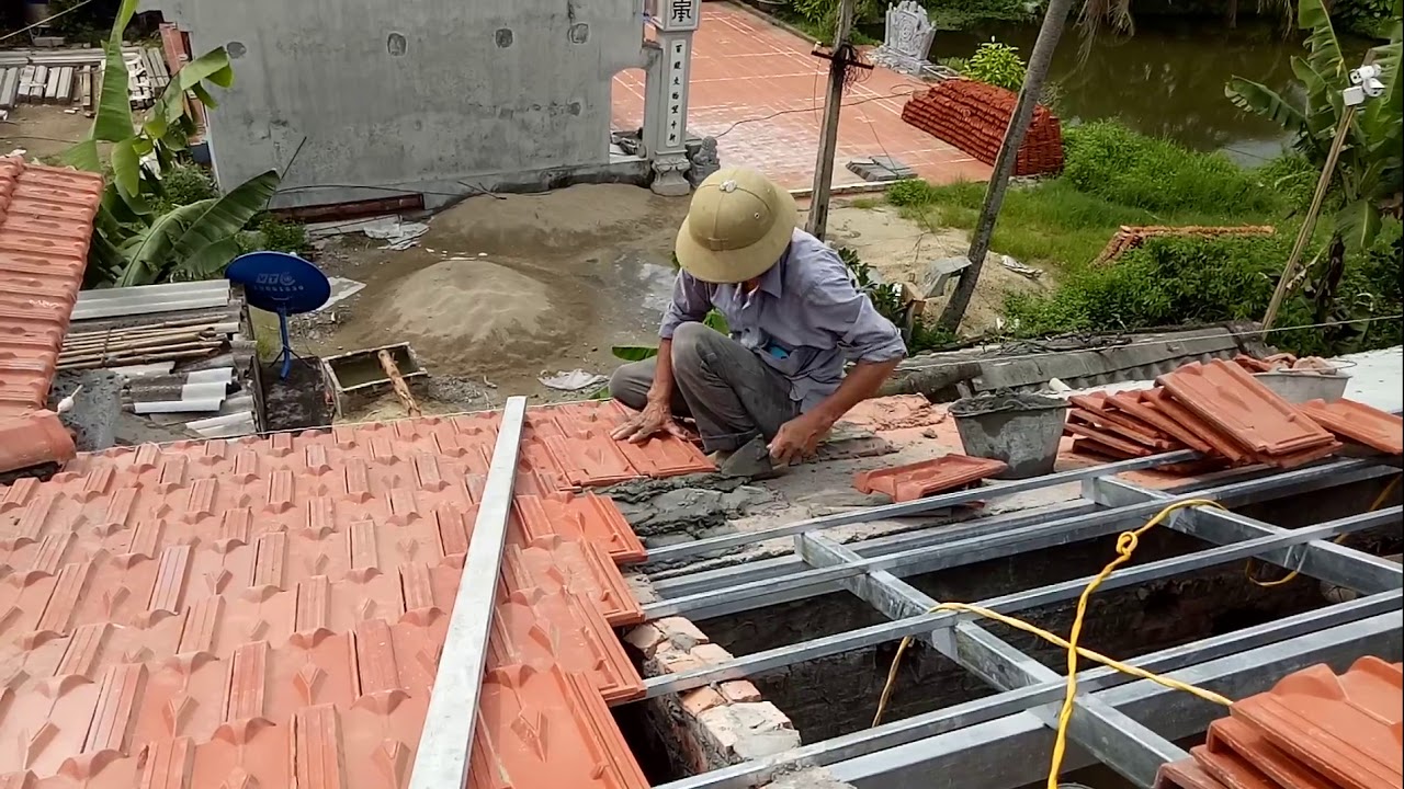 How To Finish Valley On The Roof Tile - Building & Installing Laying ...