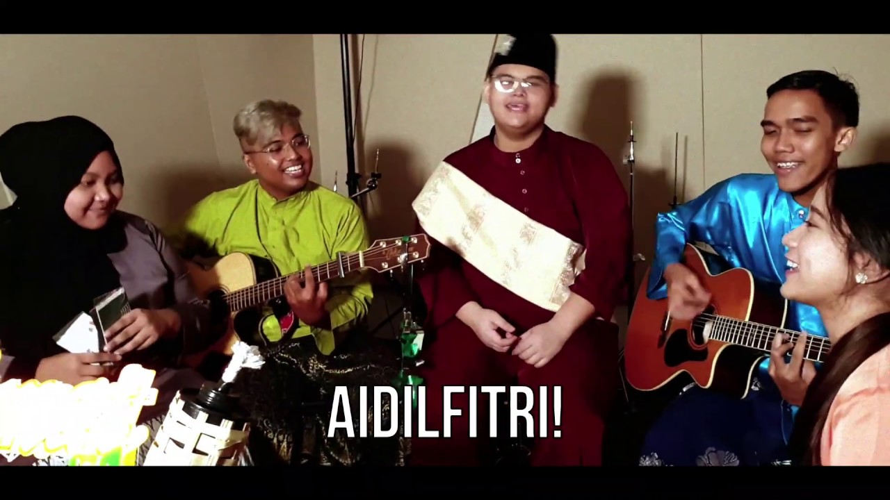 Aidilfitri (Lyric Video) - Insaints & Muzakir - YouTube