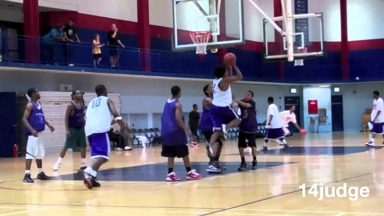 John Jones tip dunk- new 6'8 big man fr Barbados at UIC Team Camp - YouTube