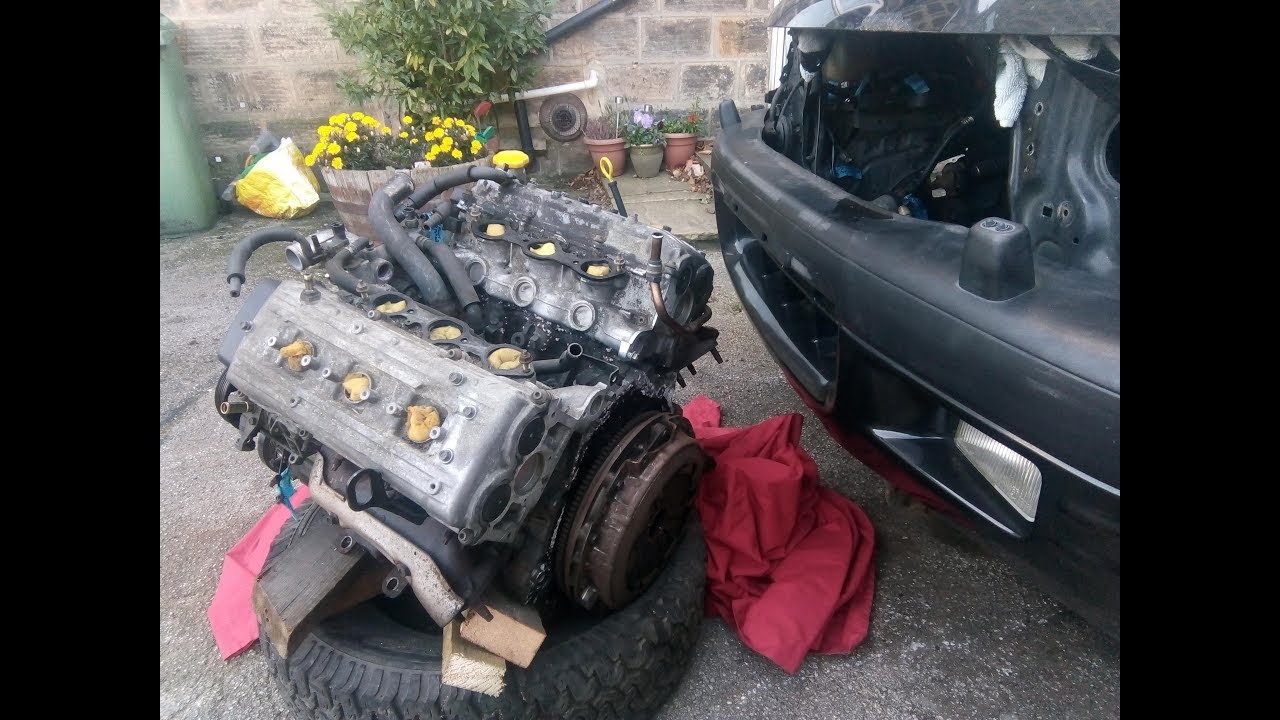 Vauxhall Opel Holden Frontera Engine Swap #4 FINALLY ...It's OUT ...