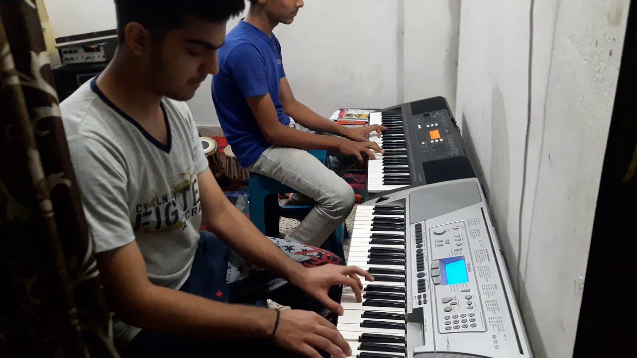 Guru randhawa Ban ja tu meri Rani piano cover by Ravi meghani and Ishit ...