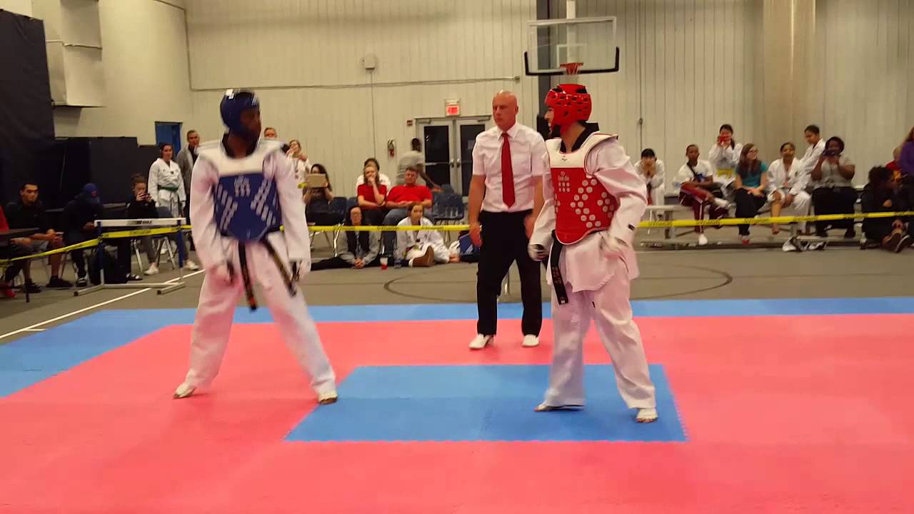 Jordan Relford's First Fight at ICC 12 12 15 - YouTube