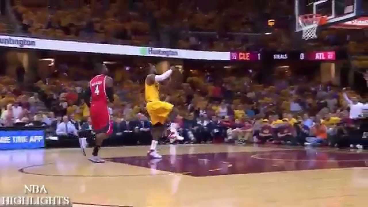 LeBron James Amazing Dunk | Hawks vs Cavaliers | Game 4 | May 26, 2015 ...