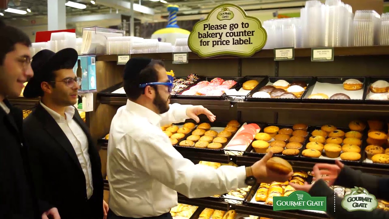 Gourmet Glatt Lakewood Chanukah - YouTube