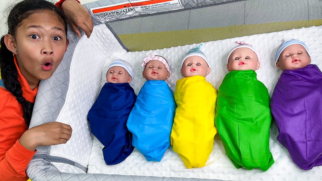 Jannie Lily & Andrea Save the Runaway Baby Dolls! - YouTube