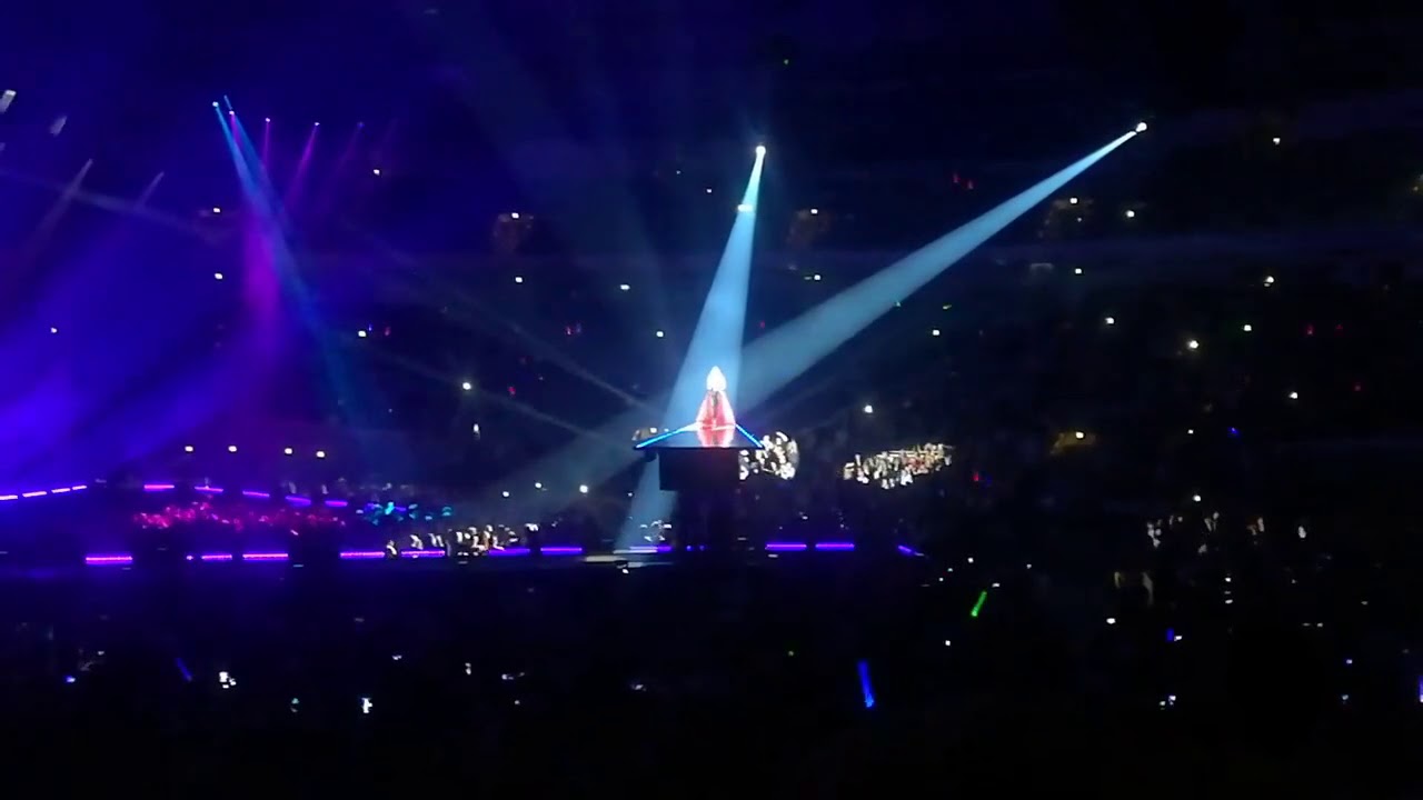 Helene Fischer in concert Dortmund 2017 - YouTube