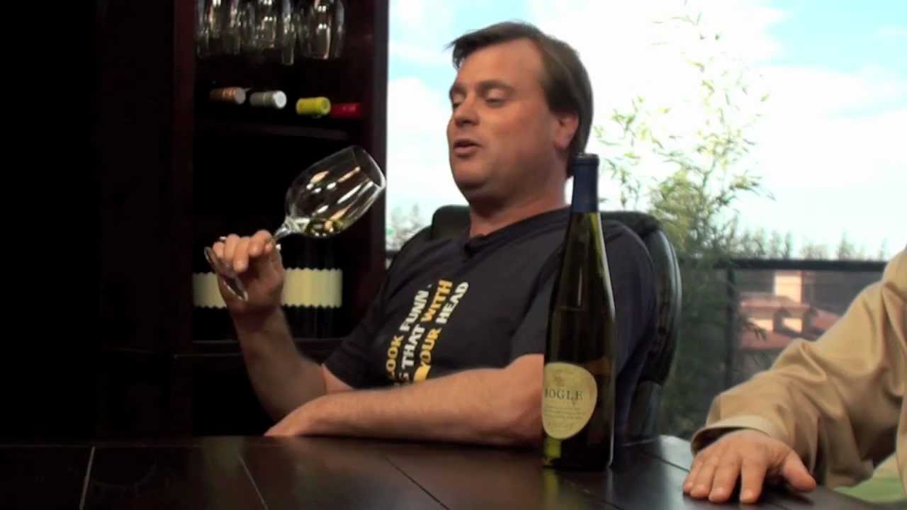 Bogle Riesling 2010, Two Thumbs Up Wine Review - YouTube