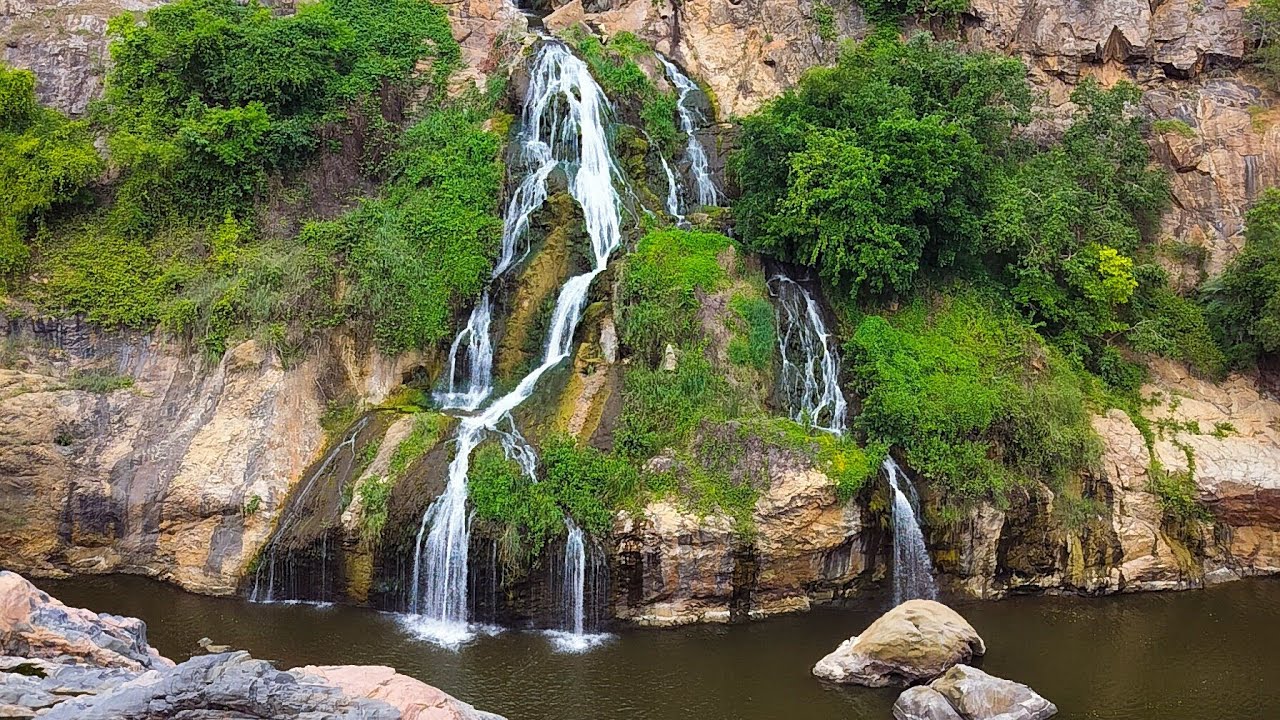Chunchi falls | Drone - DJI Mini 3 pro - YouTube