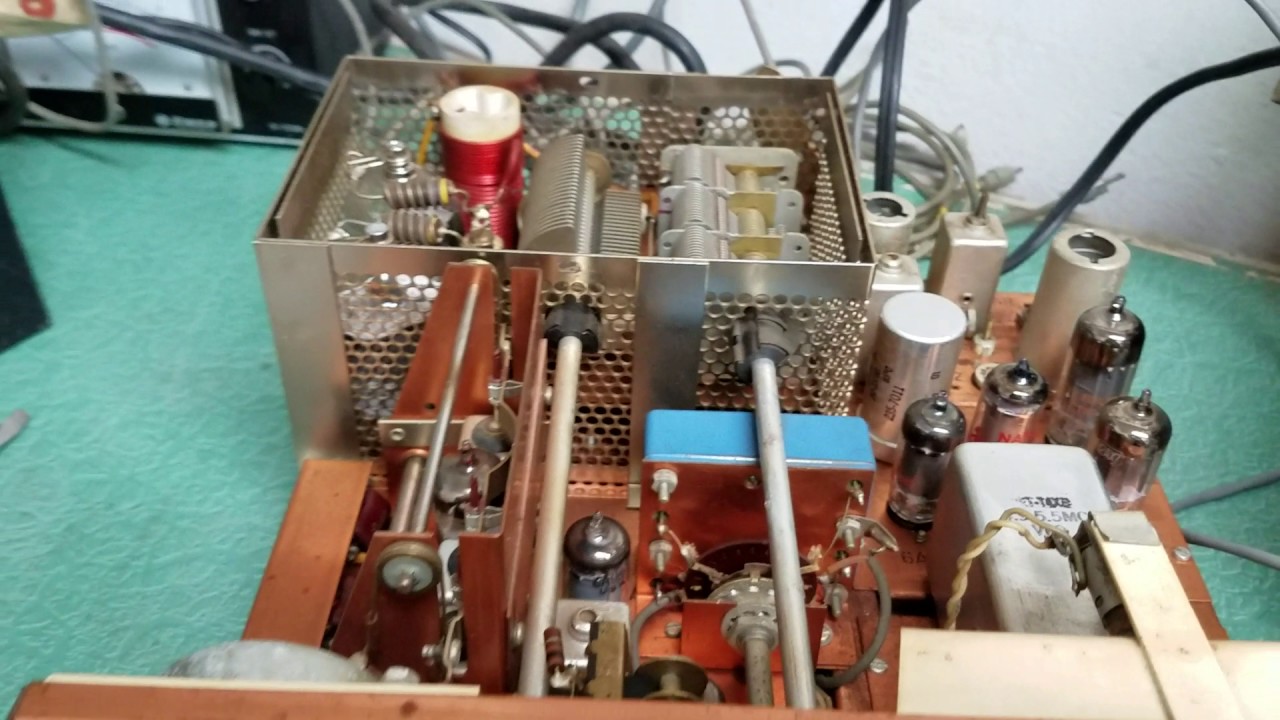 Drake T-4XB - YouTube