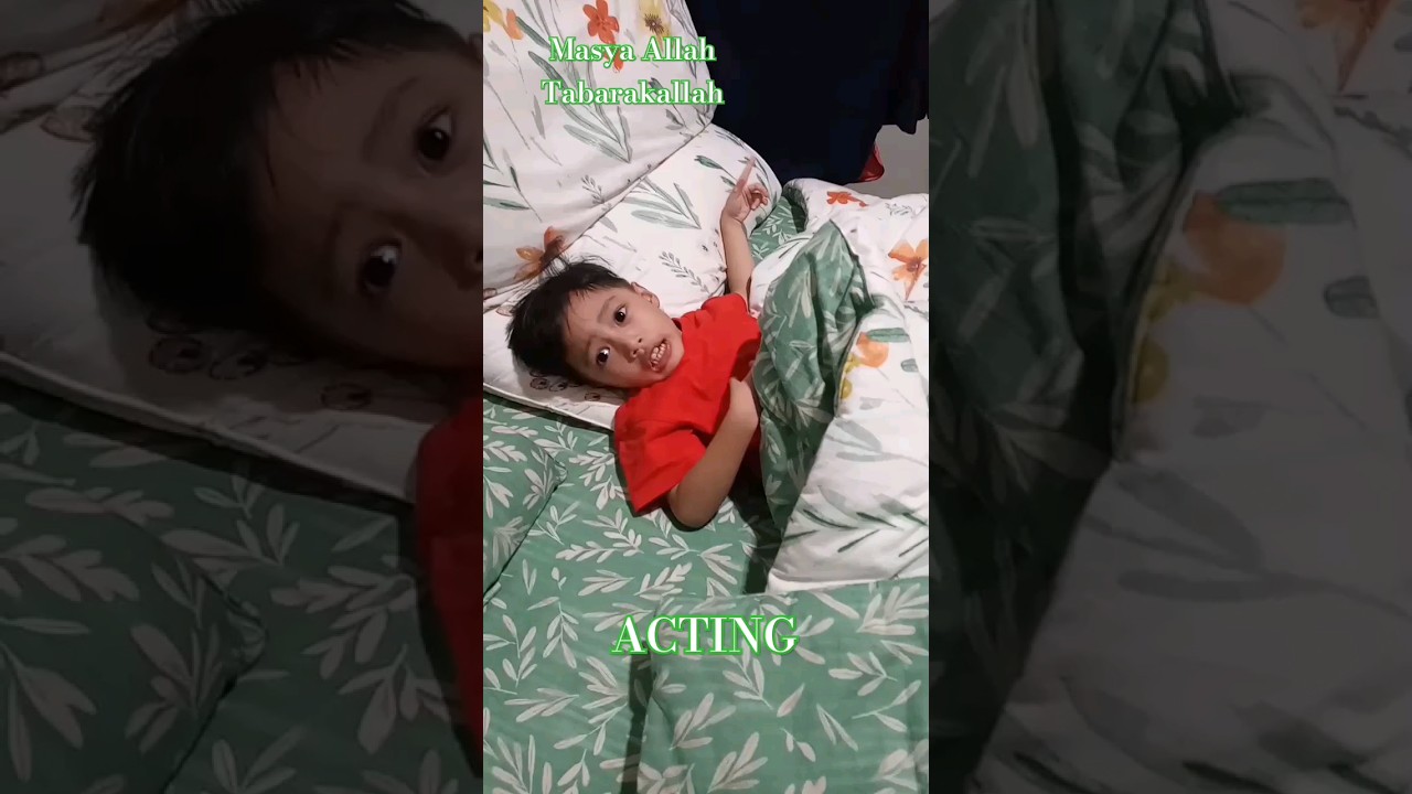 Acting Azriel - YouTube