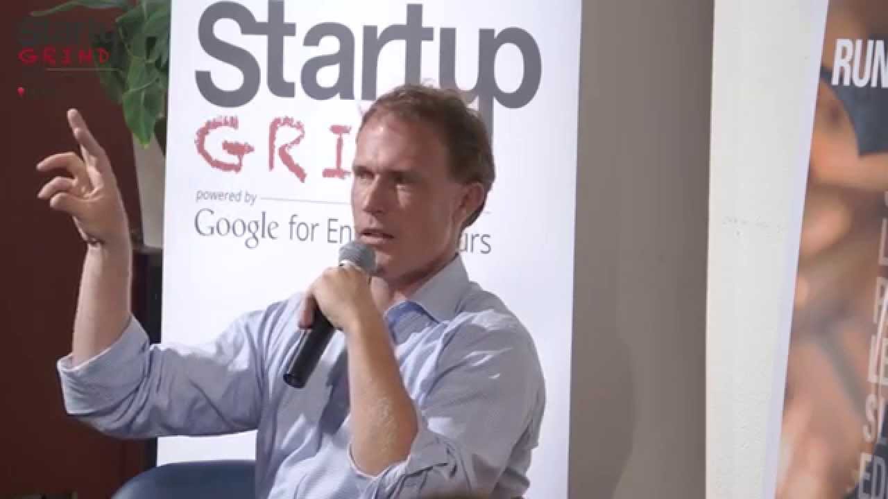 Dorian Selz (Squirro) at Startup Grind Zurich - YouTube