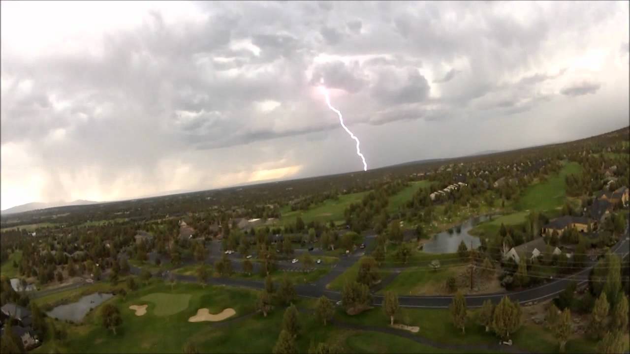 Super Slow Mow Lightning from Skeeter - YouTube