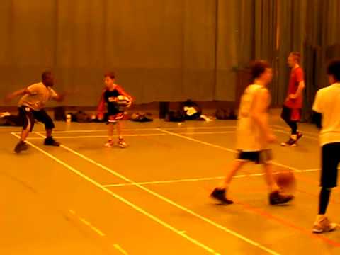 Jay Parnell 9 showing some basketball skills at Ashford Giants. - YouTube
