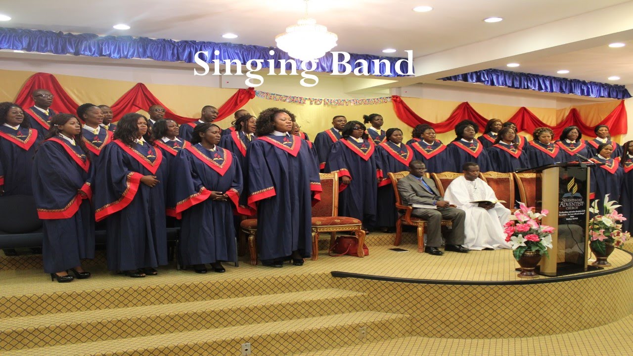 North Bronx Ghana SDA Singing Band Singing "mε mma mani so" - YouTube