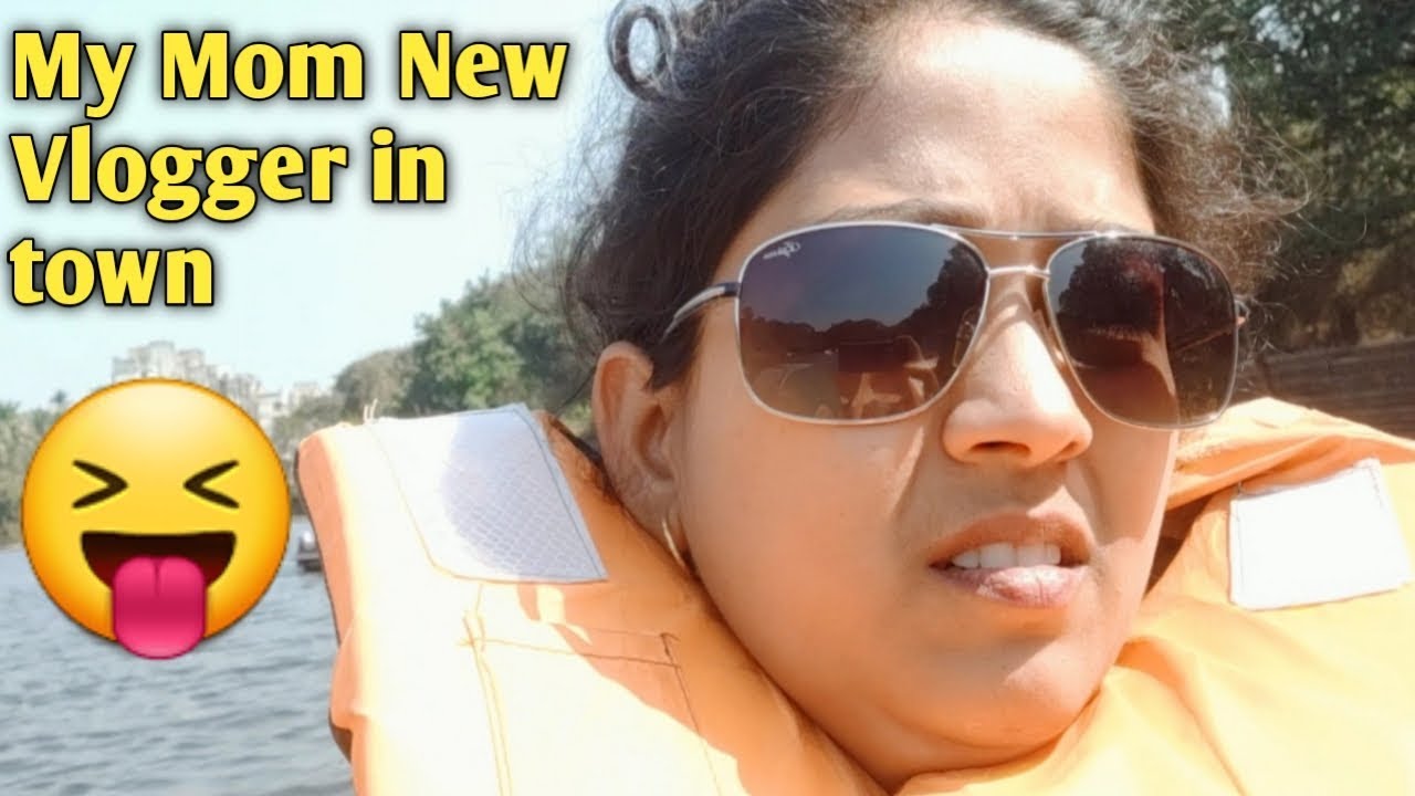 My Mom - New Vlogger in town | Latest Comedy Video - YouTube