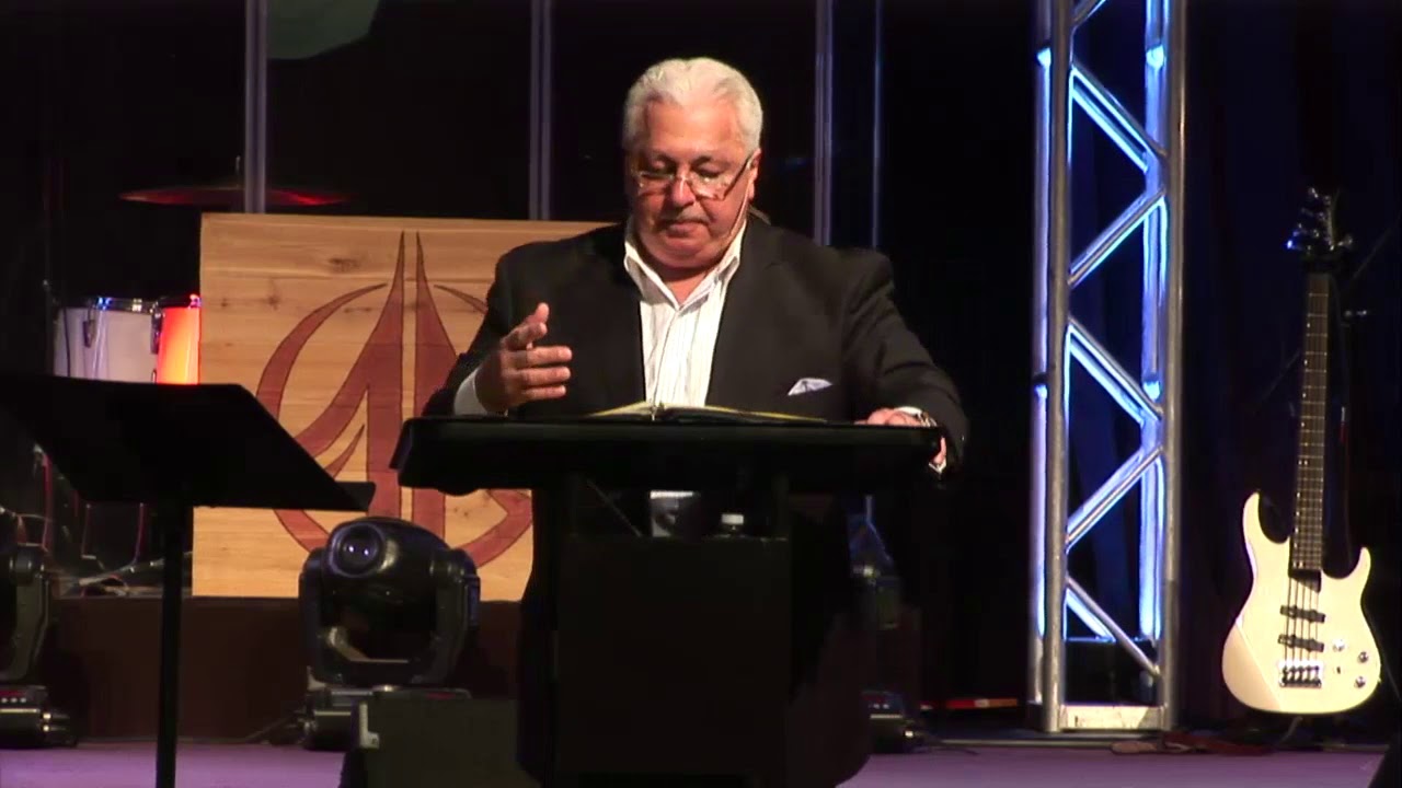 Dr. William D. Hinn - Synagogue vs. Church - YouTube