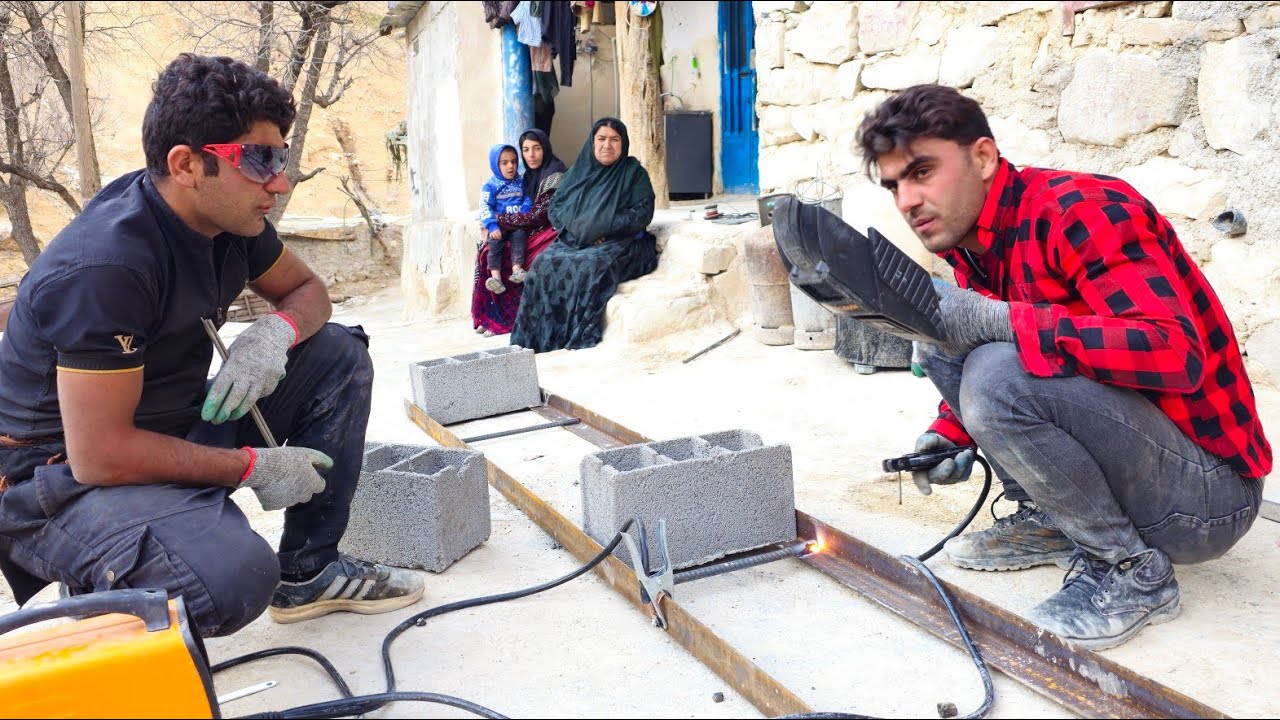 Building a House in Iran | Setin Family Adventure | Traditional Food ...