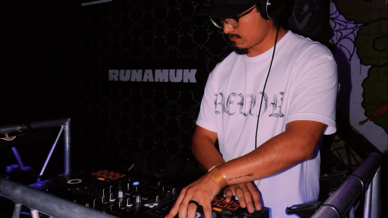 Purge Remix (Wax Motif X Qlank mashup) Make America Rave Again - YouTube