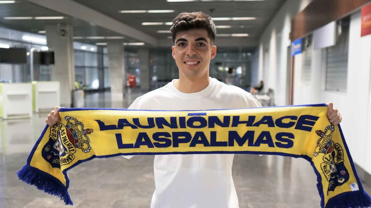 Enrique Clemente, nuevo jugador de la UD Las Palmas - YouTube