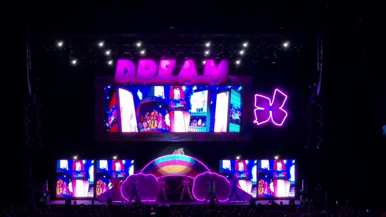 Jojo Siwa - DREAM tour 2019 - Resorts World Arena Birmingham 2/11/19 ...