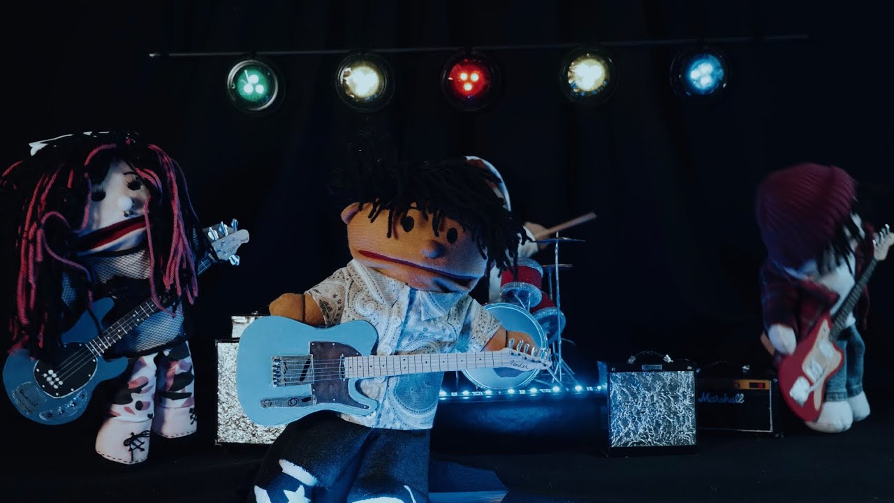 Ugly Flannel - Jamie (Official Video) - YouTube