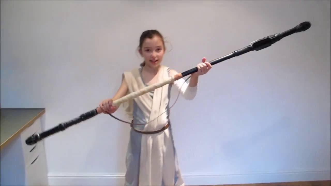 Rey costume and staff final reveal - YouTube