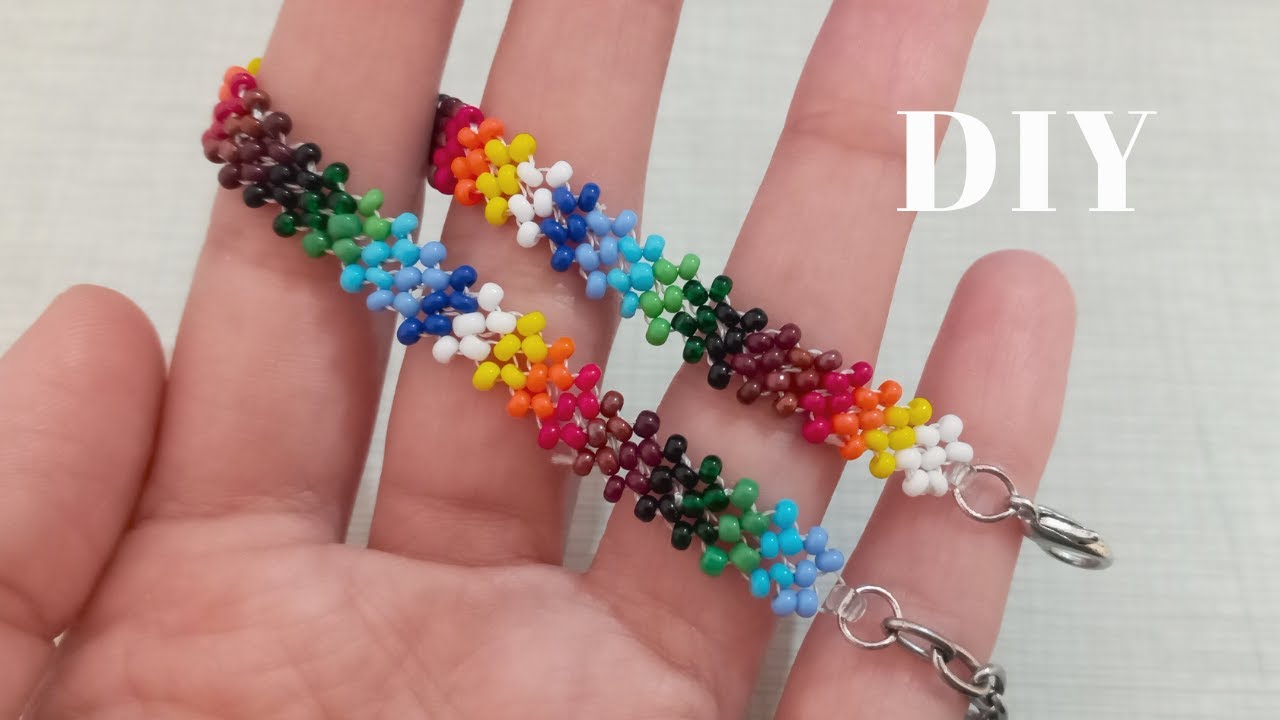 How to make a colorful and easy seed bead bracelet - YouTube