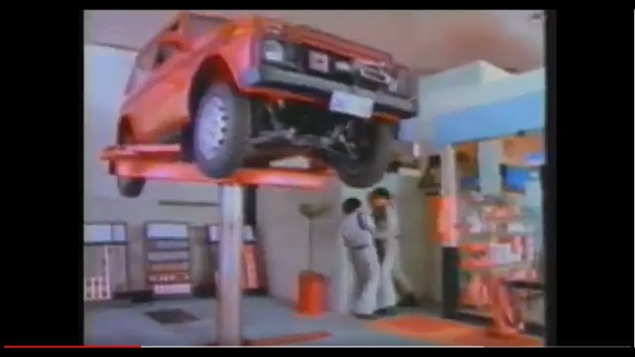 4 Anúncios da Lada no Brasil entre 1990 e 1995//4 Lada advertisement in ...