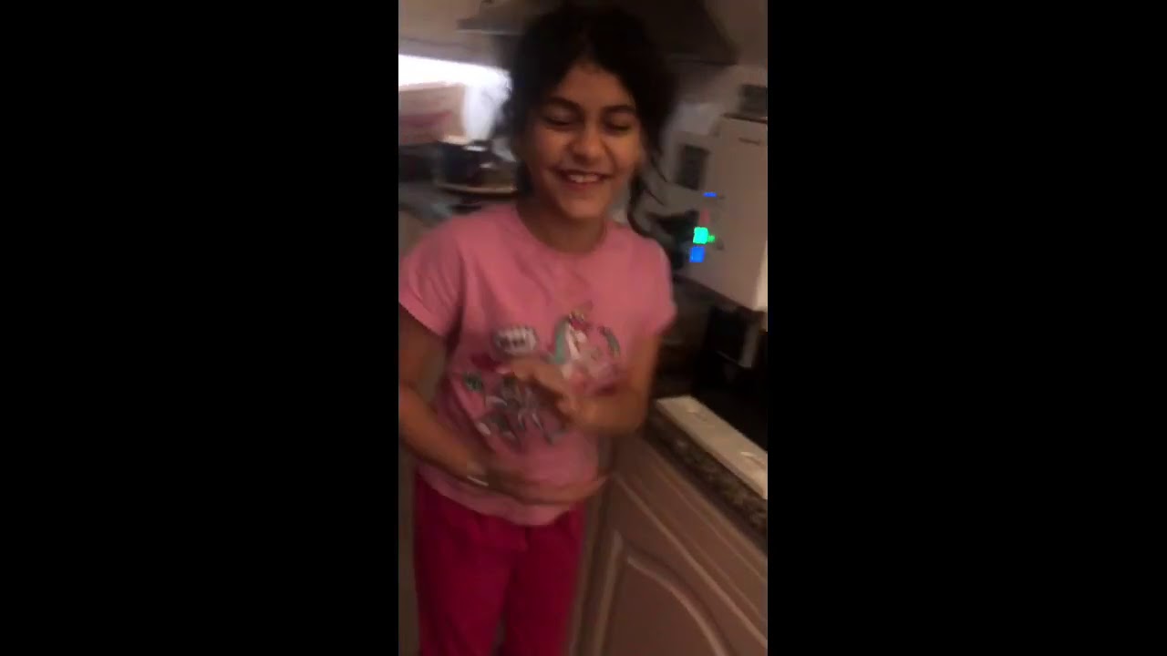 Random cup challenge - YouTube