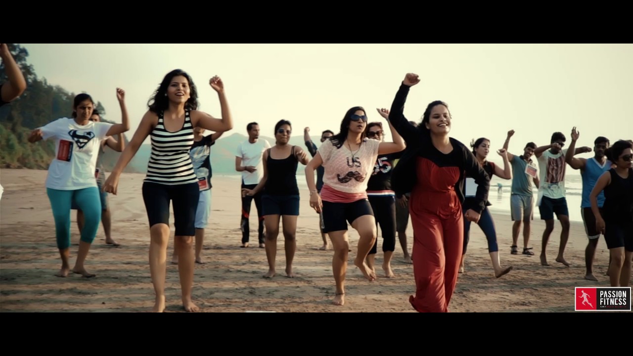 Beach Zumba - YouTube