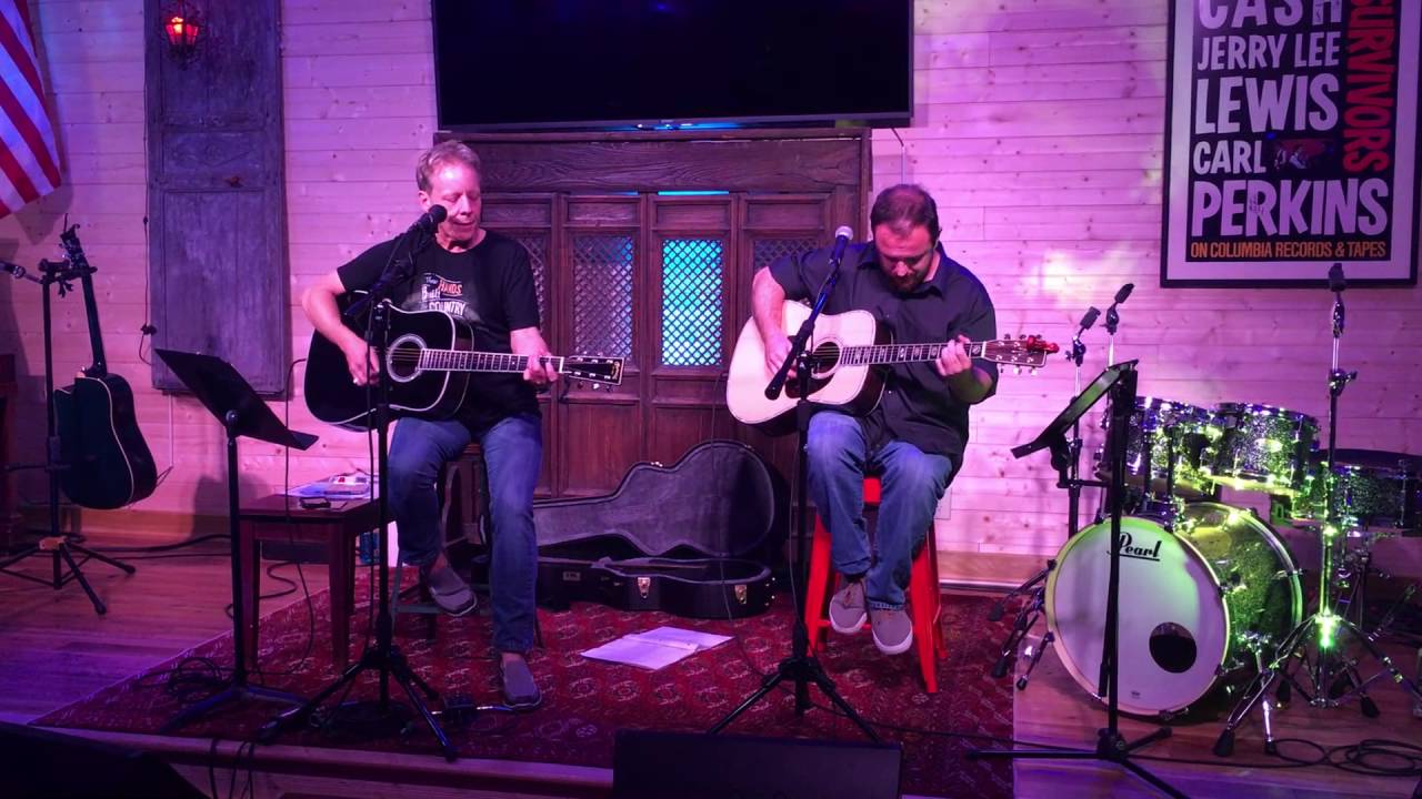 Mark Alan Cash & Adam Lee singing “Good Hearted Woman” - YouTube