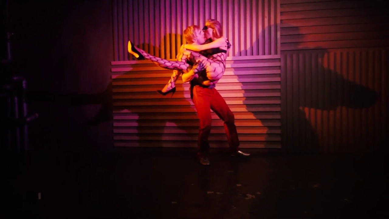 Alex Angel - Backstage - YouTube