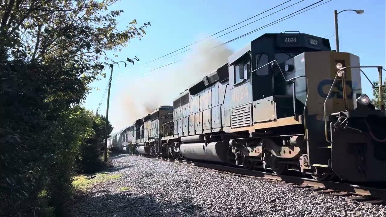 CSX SD40-3 4024 w/ Leads Smokin' L446-03 on 10/3/24 - YouTube