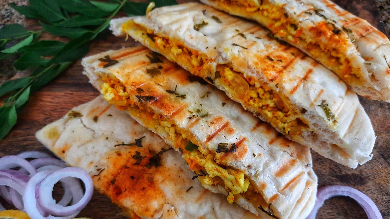 paneer stuffed kulcha||stuffed kulcha sandwich recipe||आसान तरीके से ...