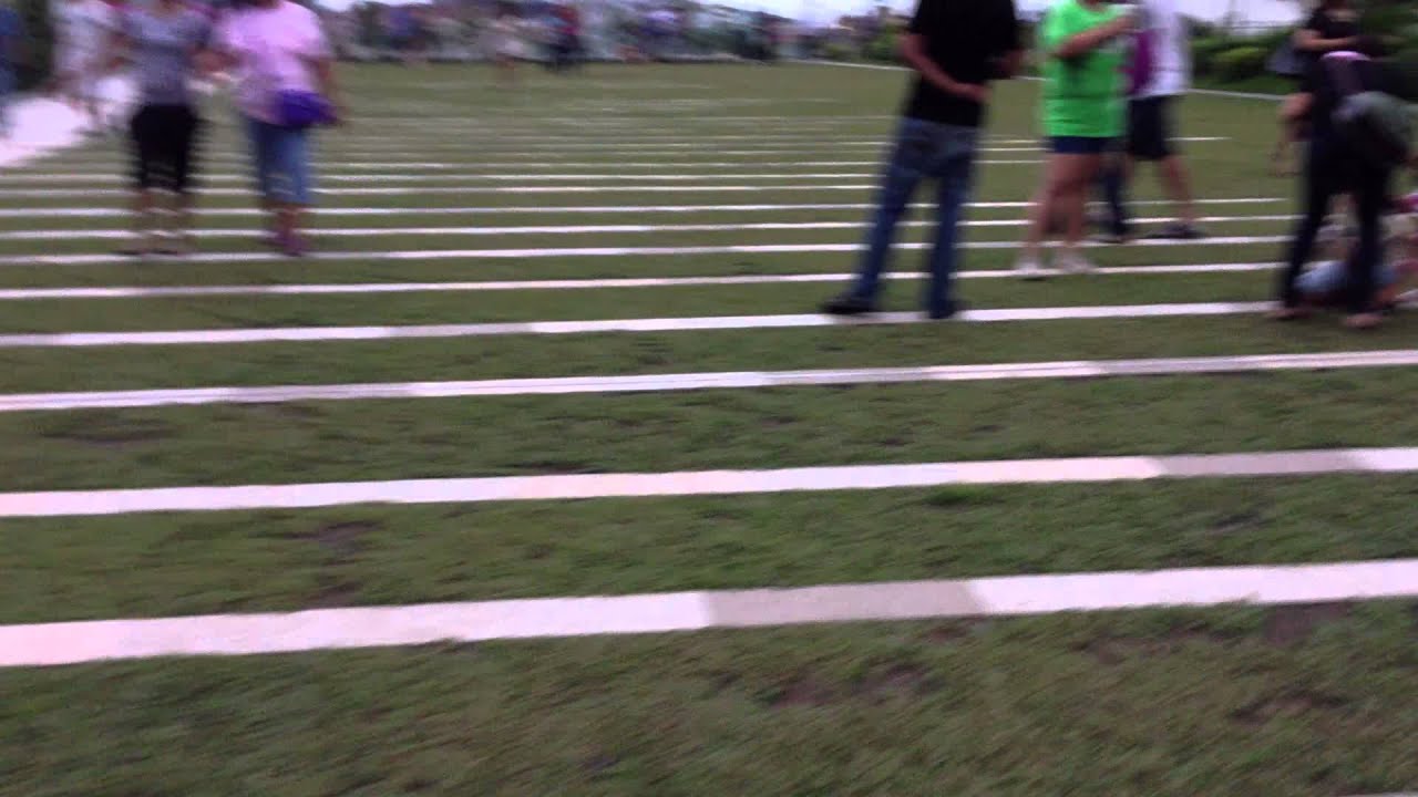 SM Aura Rooftop Garden - YouTube