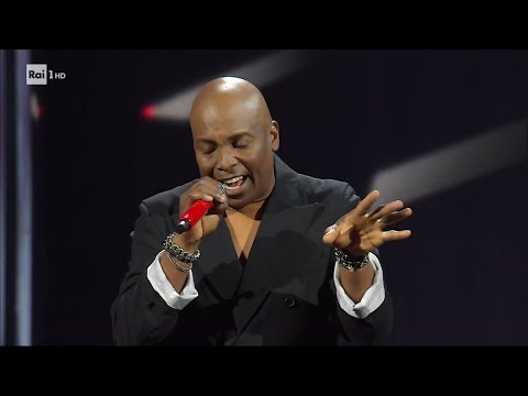 Haddaway canta \
