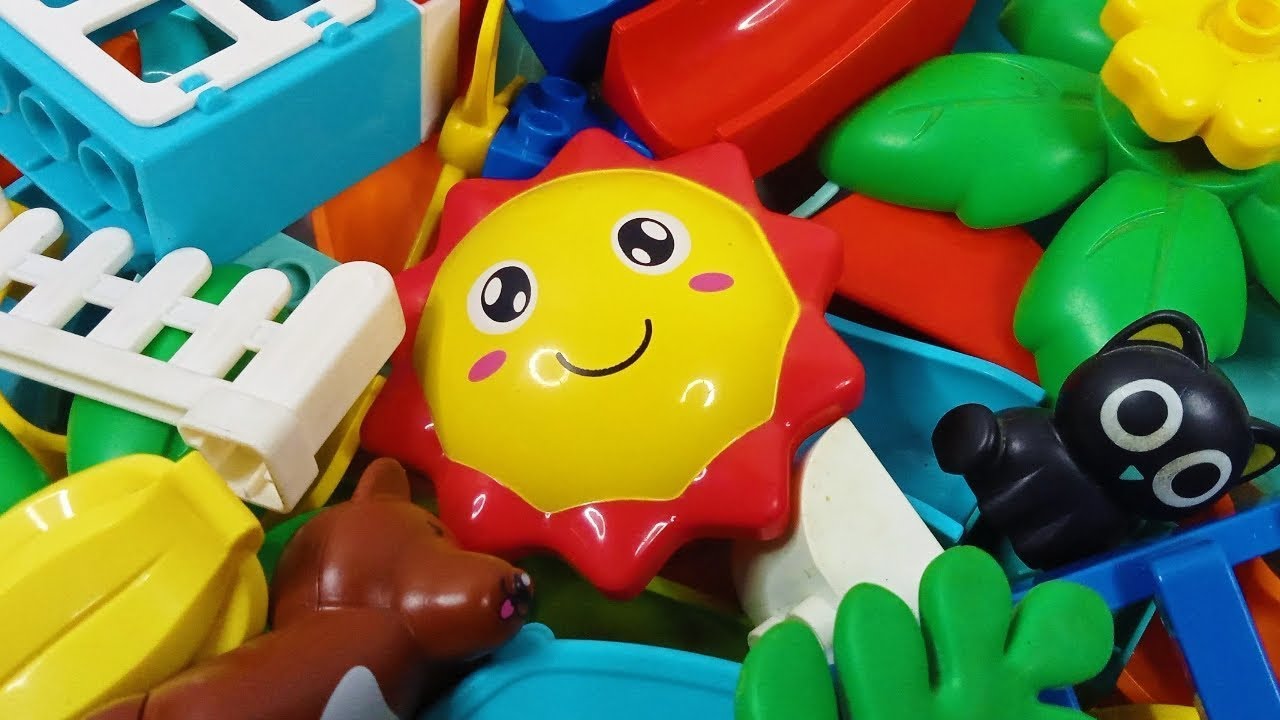 Satisfying building block marble run ☆ Build an exciting and easy ...