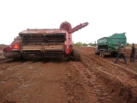 Spudnik harvester 1 - YouTube