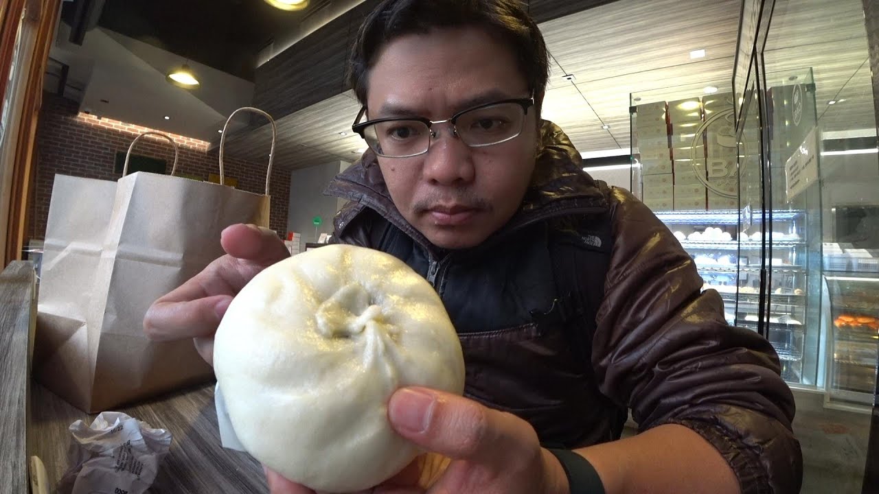 Ignorant Pinoy tries SioBao and Pera Padala | Bao Bakery & Metro Remit ...